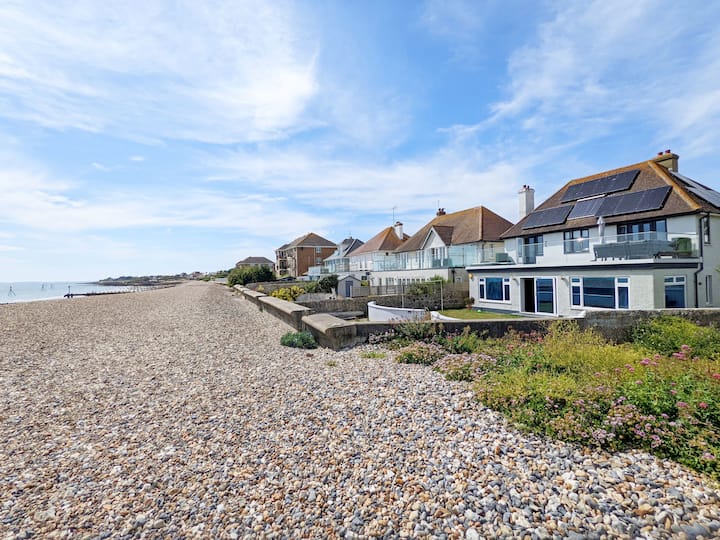 Beach View - Arundel