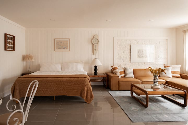 Spring Studio - Stylish Apartment With Cafe - セント・オーガスティン, FL