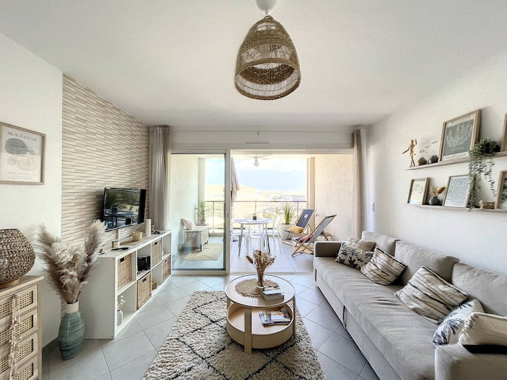 Appartement Cosy à 200m De La Plage Avec Vue Mer - Calvi