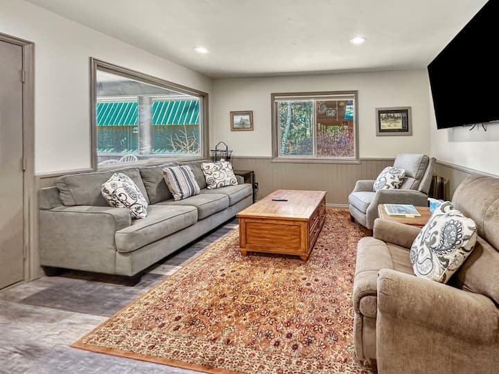 Charming Home In Donnelly Close To Lake Cascade - Tamarack Ski Resort, ID