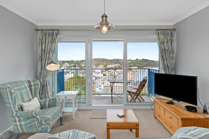 Brynawelon - Wonderful Sea And Harbour Views - Saundersfoot