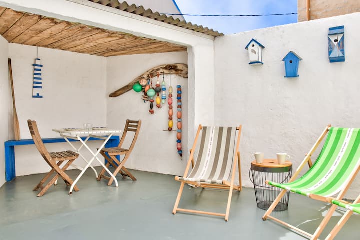 Près Du Port Du Guilvinec, Maison De Ville Pour 5 - Guilvinec
