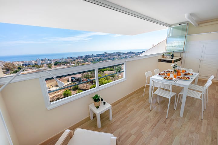 Spectacular Apartment For 6 With Sea Views - Benalmádena