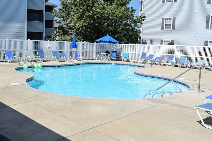 3304rehoboth Beach Ground Level Condo Parking Pool - Rehoboth Beach, DE