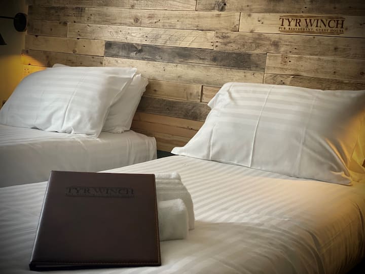 3. Superior Double Or Twin Room - Cardiff