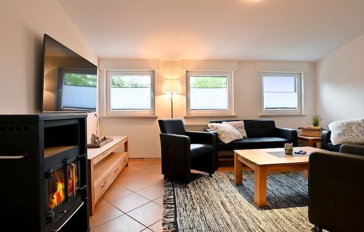 Ferienwohnung/app. Für 4 Gäste Mit 98m² In Roes (242676) - Münstermaifeld