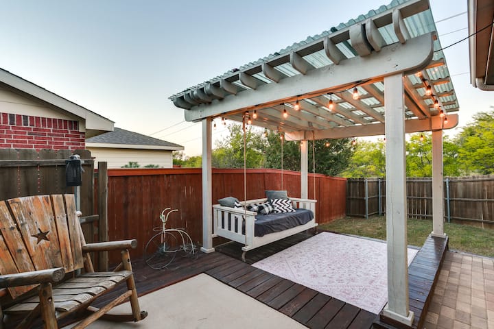 Patio, Pergola & Pool Access: Aubrey Retreat! - Little Elm, TX