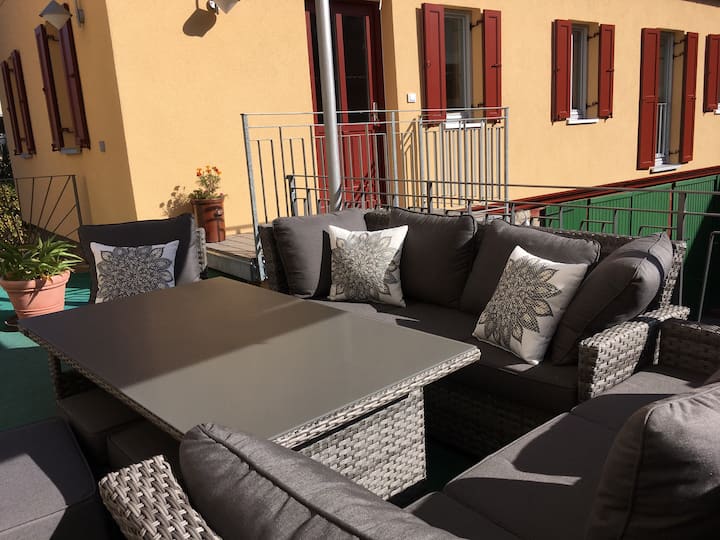 Ferienhaus "Am Saarbach" Mit Eigenem Balkon - Ochsenfurt