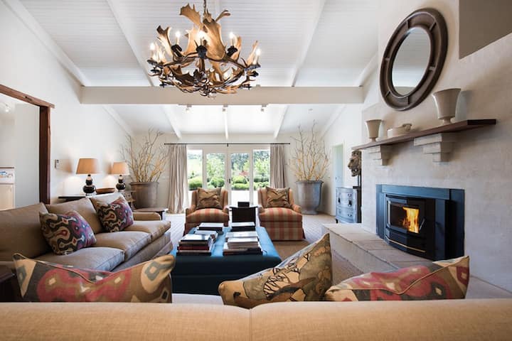 Paul Bangay's The Farmhouse - Explore Stonefields - Kyneton