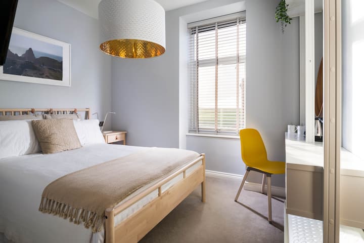 Cosy Country View - Lizard