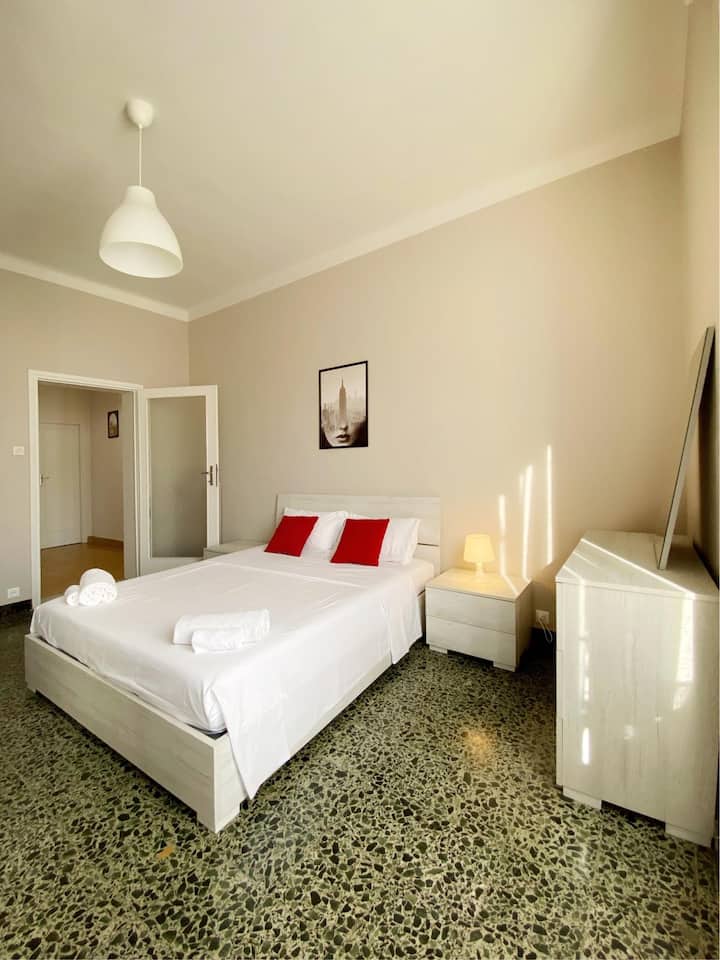 Convenient & Practical In The Heart Of Pisa - Pisa
