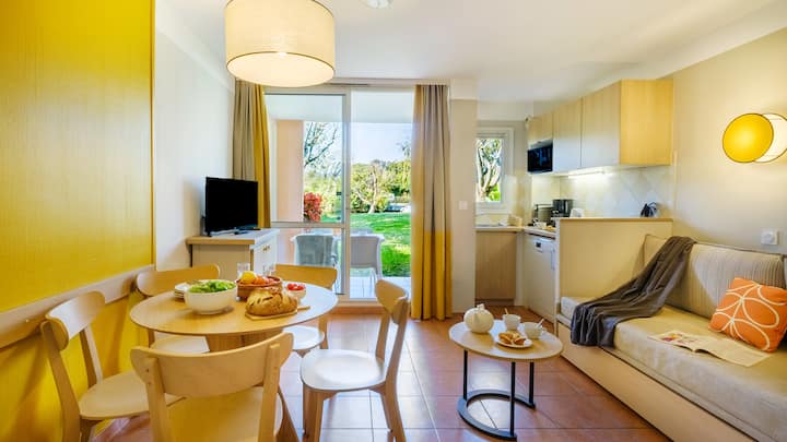 Pierre&vacances-app 6 Pers-terrasse-rez-de-jardin - Mandelieu-La Napoule