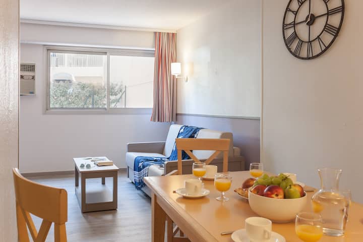 Pierre&vacances-appart 6pers-1 Chambre-1 Coin Nuit - Saint-Raphaël