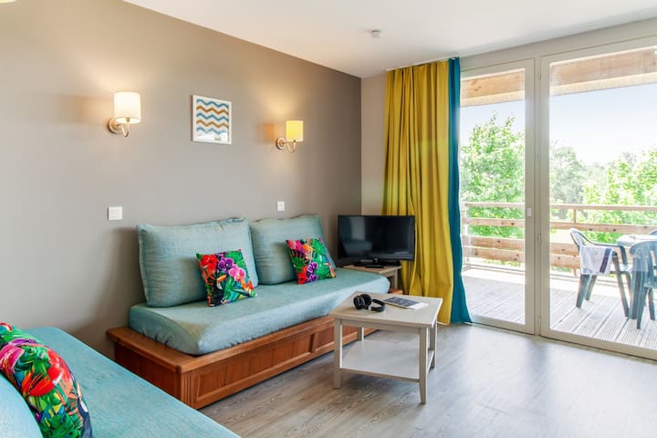 Pierre&vacances-app 7 Pers-1 Chbre-terrasse/balcon - Jonzac