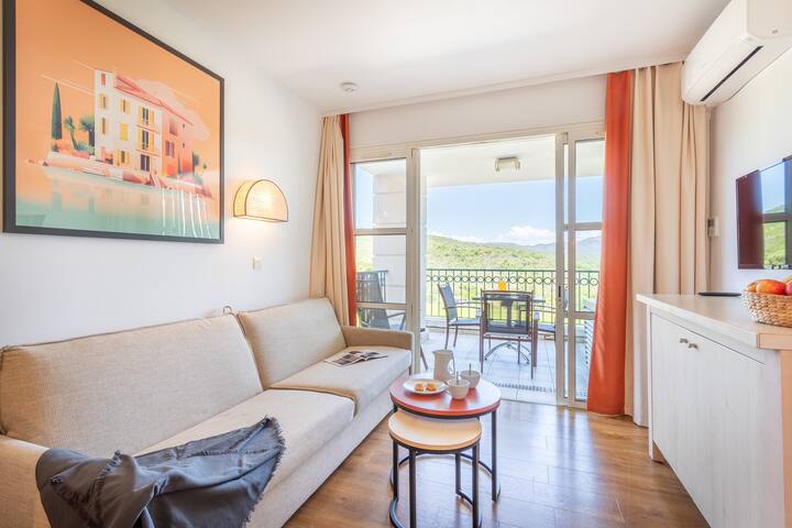 Pierre&vacances-studio 4 Pers-terrasse-clim-rénové - Cap Estérel