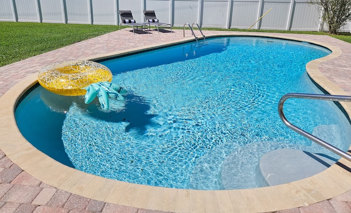Modern Pool Home- 37th Ave - Vero Beach, FL