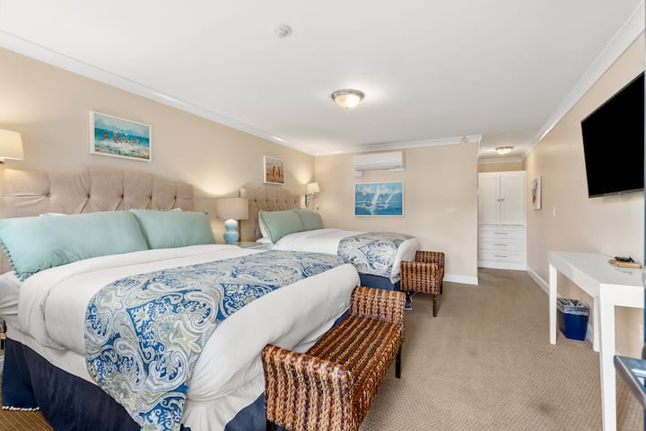 Serene Escape | Double Queen | Steps To Nbpt - South Hampton, NH