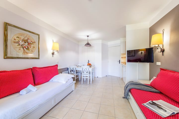 Pierre&vacances-studio 4 Pers-terrasse Ou Balcon - Grospierres