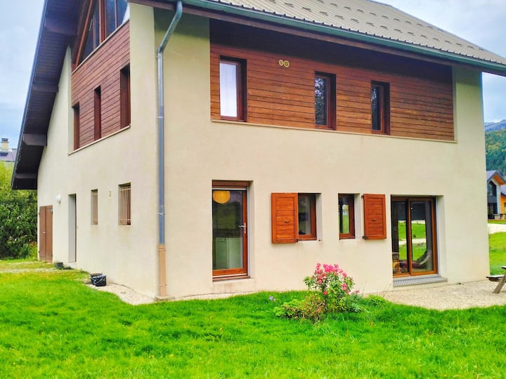 Maison Corrençon-en-vercors, 5 Pièces, 8 Pers. - Treffort