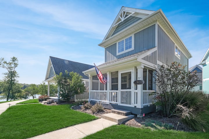 Harbor Inn- River Shores Cottage - Illini State Park, Marseilles