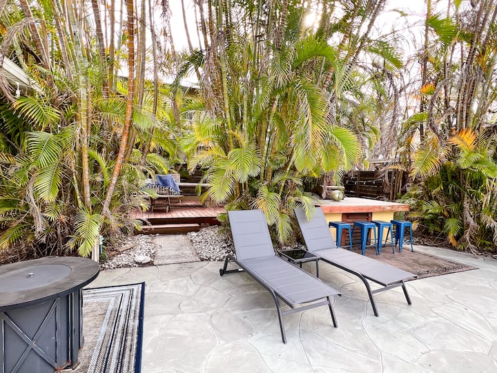 Casa Di Palme - 2br Home - 5 Min Walk To Beach! - Indian Rocks Beach, FL