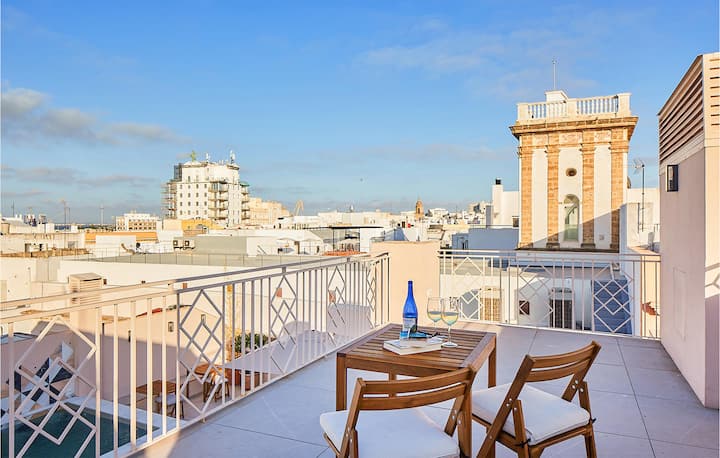 Cozy Apartment In Cádiz With Wifi - Cádiz
