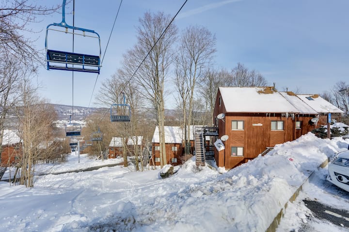 Mountain Creek Ski Condo With 2 Decks! - Vernon, NJ
