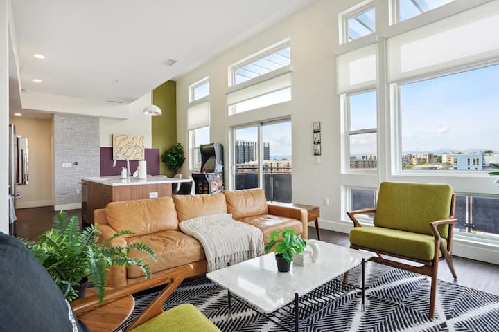 Skyline Penthouse | Espadin Lohi - Denver, CO