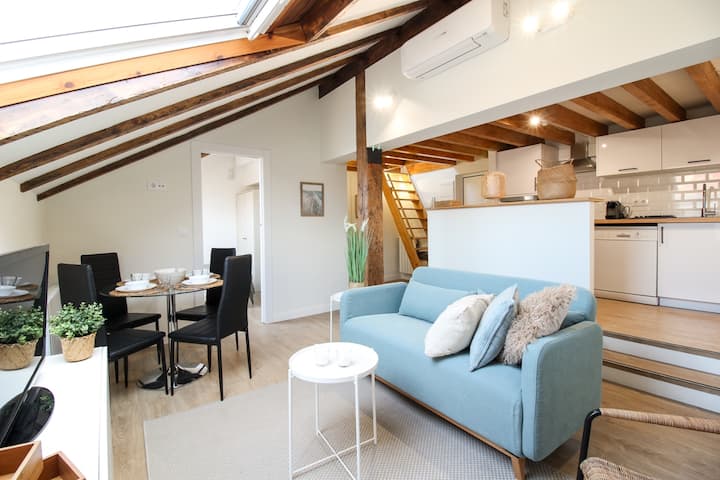 Designer Duplex In The Center - Santander