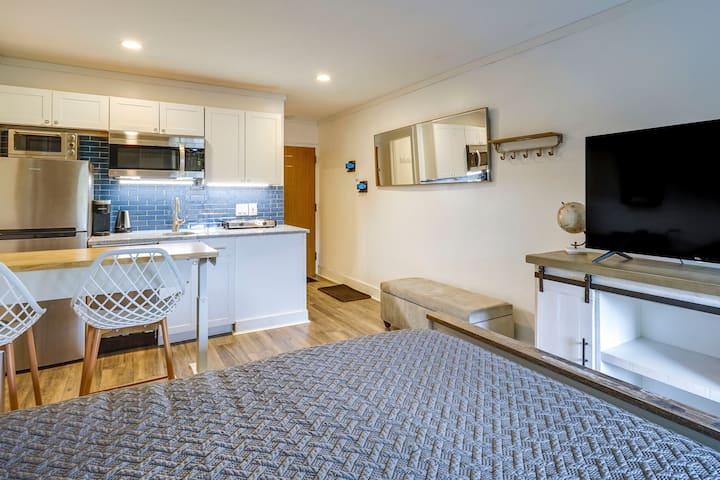 Ultimate Park City Studio W/ Pool & Hot Tub! - Park City, UT