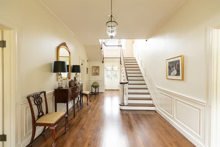 Stay In Part Of Laurel History At Pickering House - Laurel, MS