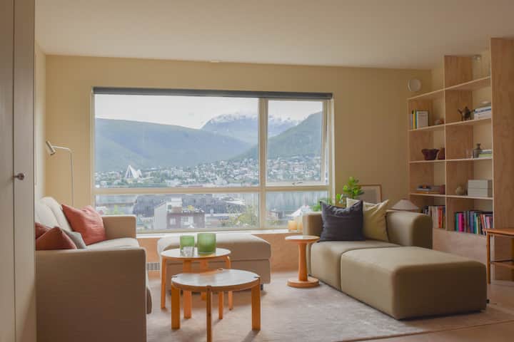 Spacious Downtown Apartment - Tromsø