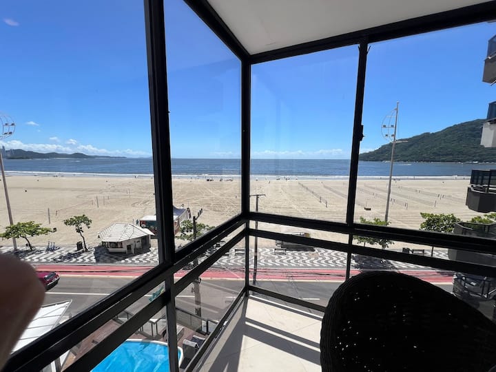 Curta! |134| Frente Mar | 2 Q | Vista Incrível - Balneário Camboriú