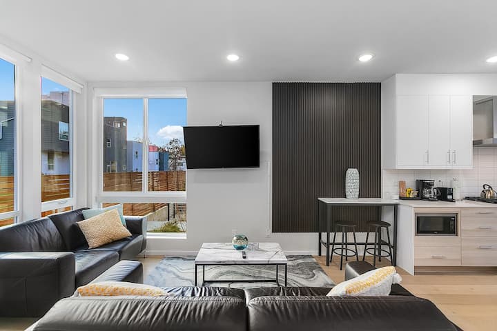 Red Maple Retreat In Leschi - Laurelhurst - Seattle