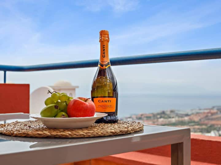 Wonderful View, Big Terrace, View, Private Parking - Costa Adeje