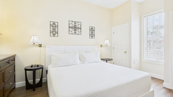 "Sea Forever 30a" #189 -1 Bedroom Sleeps 4 - Rosemary Beach, FL