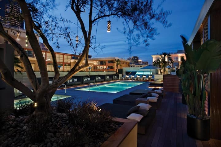 World-class Service! 3 Luxury Units W/ Balcony! - San Diego, CA