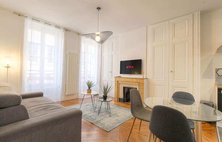 Caractère Et Charmant En Hypercentre - Lione