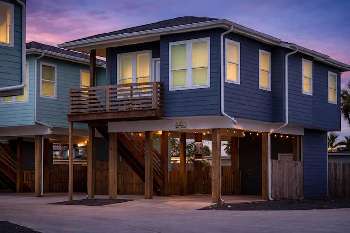 Beach Bungalow - My 3 Suns - Port Aransas, TX