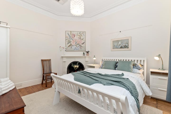 Cosy Cottage 2br Walk To River Shops & Restaurants - Perth