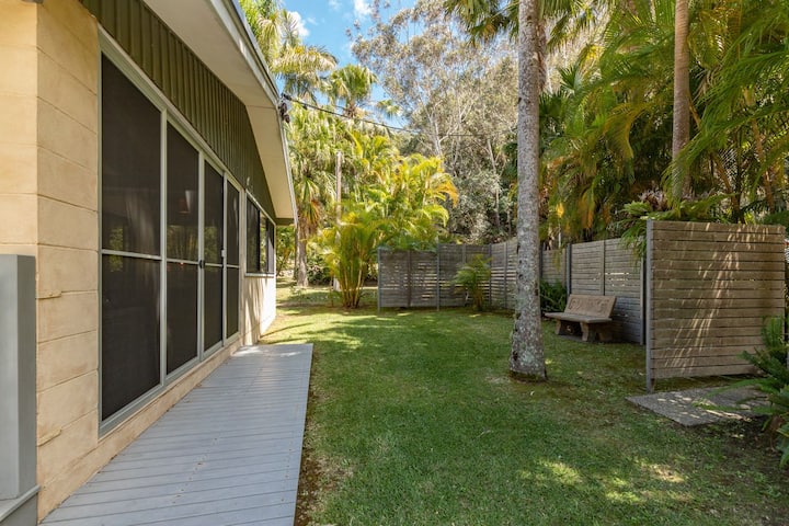 Montezuma - Air Con - Walk To Beach - Pets Welcome - Boomerang Beach