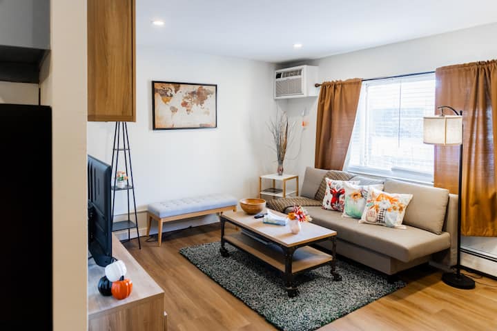 Spacious 2-bedroom Apartment Nyc-10 Mins Away - Hoboken, NJ