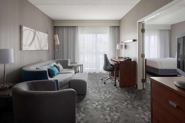 Unwind And Relax, 1br W/ Pool, Near Natick Mall! - Franklin, MA