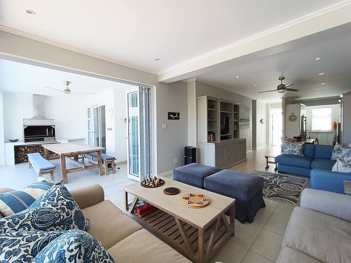 Beachy Head Hideaway 5 | Pool, Robberg Beach - Plettenberg Bay