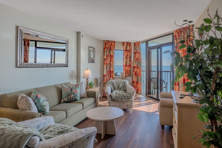 Oceanfront Condo - Compass Cove Mariner Tower 1415 - Myrtle Beach, SC