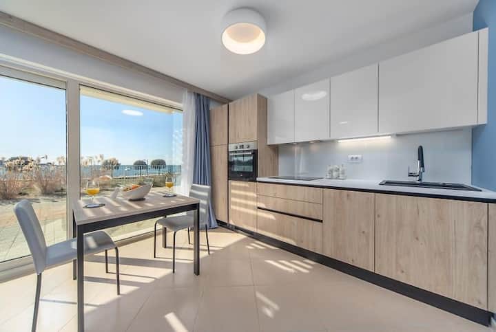 Garden Palace Superior Studio Sea View - Umag