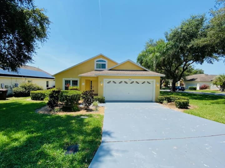 4-bedroom Home Near Disney With Private Pool - Haines City, FL