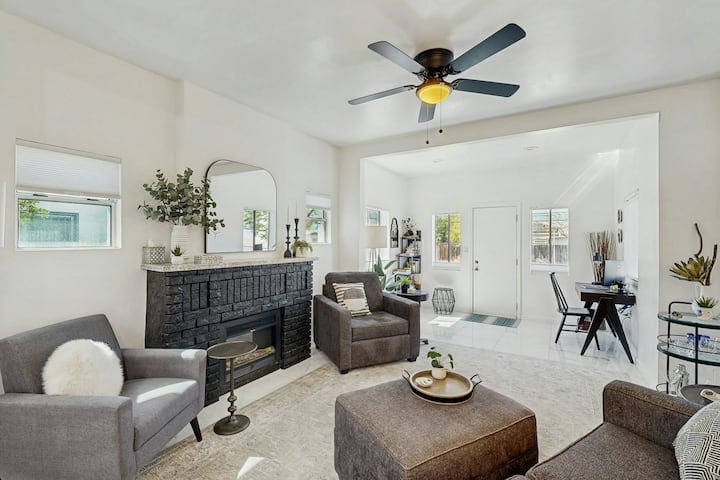 2br  With Renovated Interior - Tucson, AZ