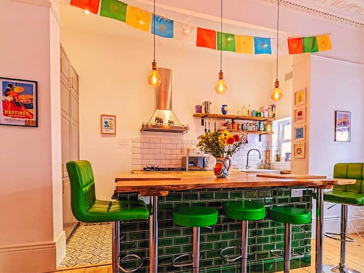 The Retreat – Magnificent Sea Side Apartment - Hastings