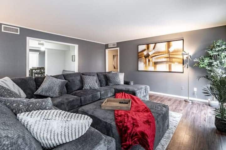 Hoff Gardens 9 - 2br 2ba - Downtown Lubbock - Lubbock, TX